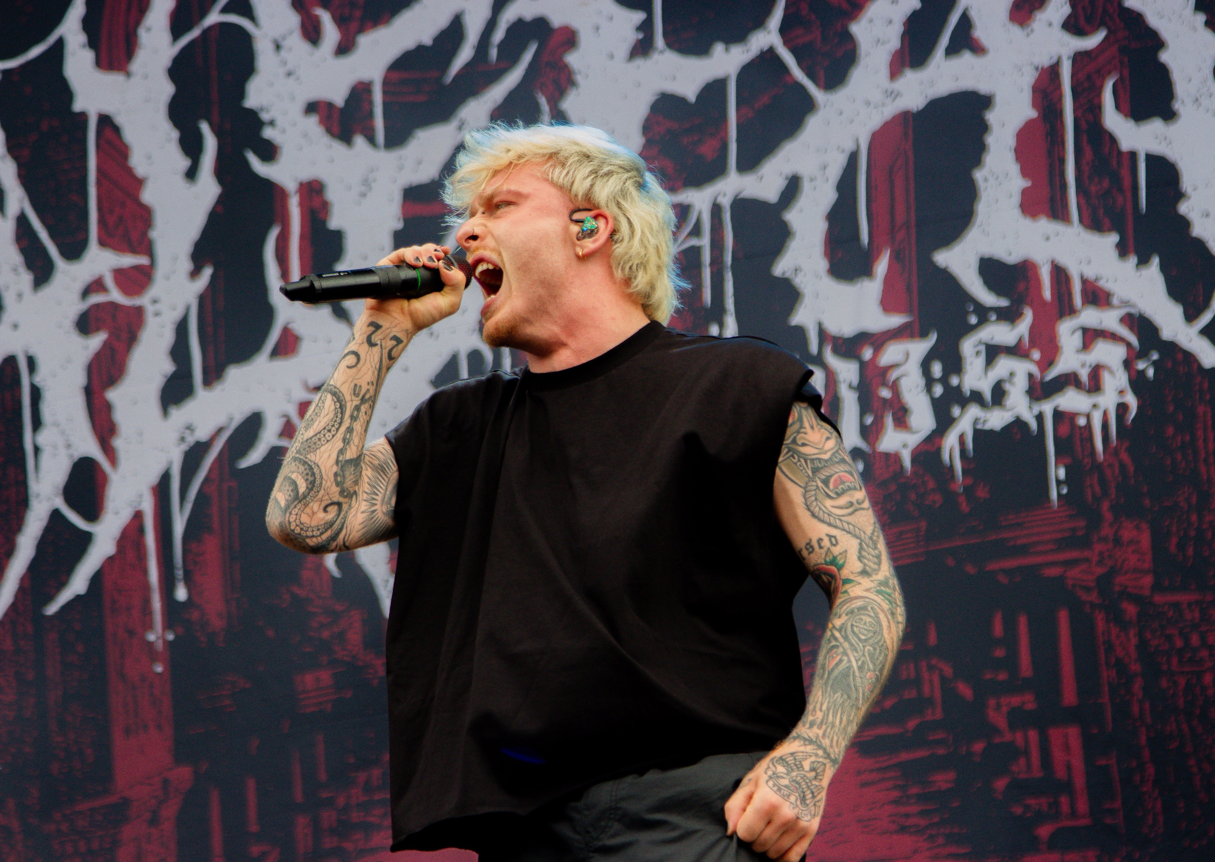Paleface Swiss: Zelli Wants to Collab with Billie Eilish