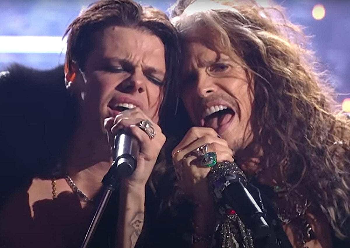 Yungblud And Steven Tyler Sing Ozzy medley at the 2025 VMAs!