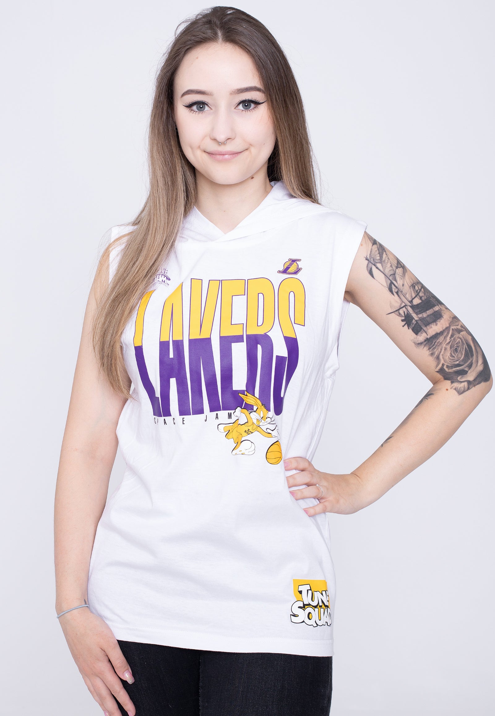 Space Jam - LA Lakers Team Down The Court White - Tank | Impericon